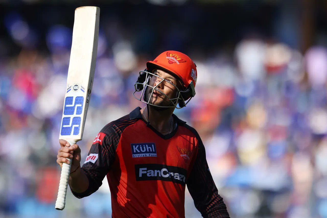 Mayank Agarwal: Net Worth, Wife, Family, Career, Stats, and More